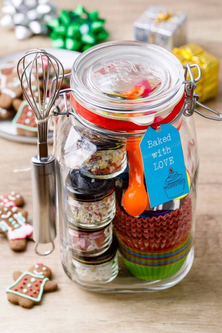 28 DIY Baking Kit Recipes and Products - DIY & Crafts