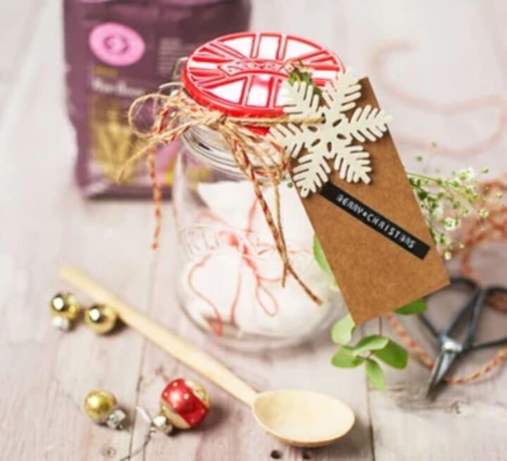 28 DIY Baking Kit Recipes and Products - DIY & Crafts
