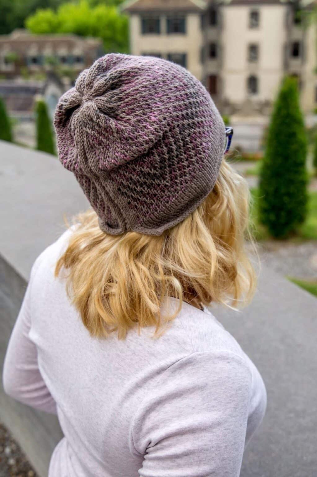 38 Slouchy Hat Knitting Patterns - DIY & Crafts