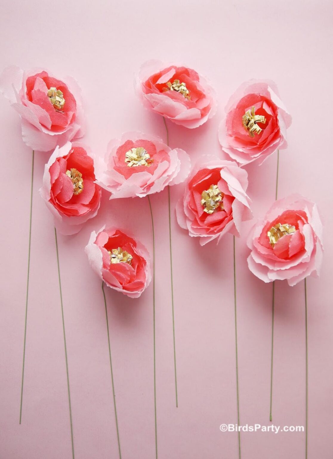 25 Crepe Paper Craft Flowers: Ideas, Patterns, and Tutorials - DIY & Crafts